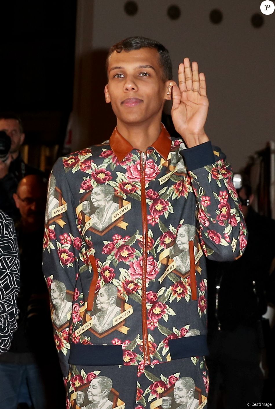 Stromae - 16ème édition des NRJ Music Awards à Cannes. Le 13 décembre ...