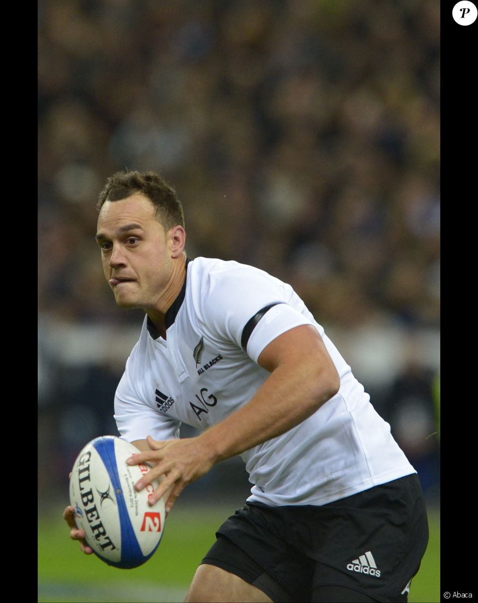 Un jeune rugbyman moqué pour son physique : les stars lui viennent en ...