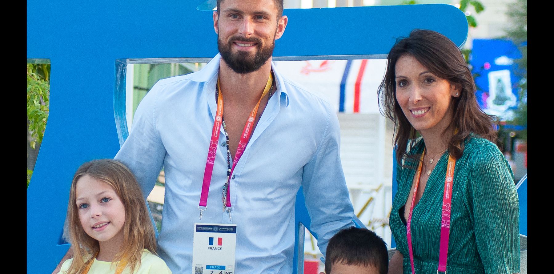 Olivier Giroud dévoile sa vie de famille : rares photos de son fils ...