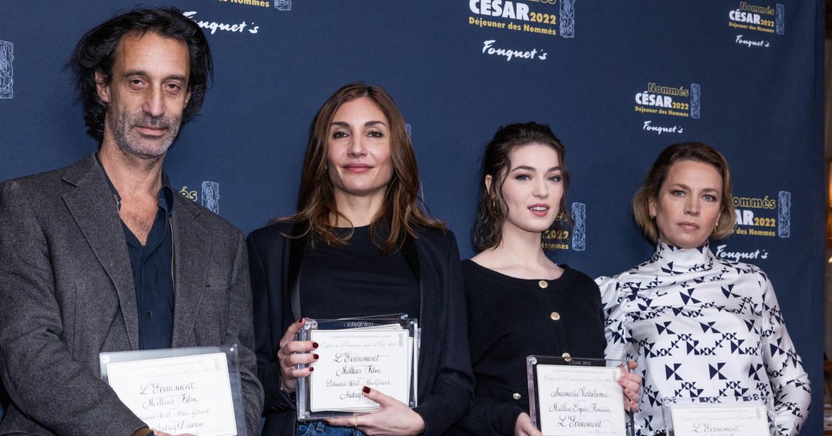 Edouard Weil, Audrey Diwan, Anamaria Vartolomei et Alice Girard au ...