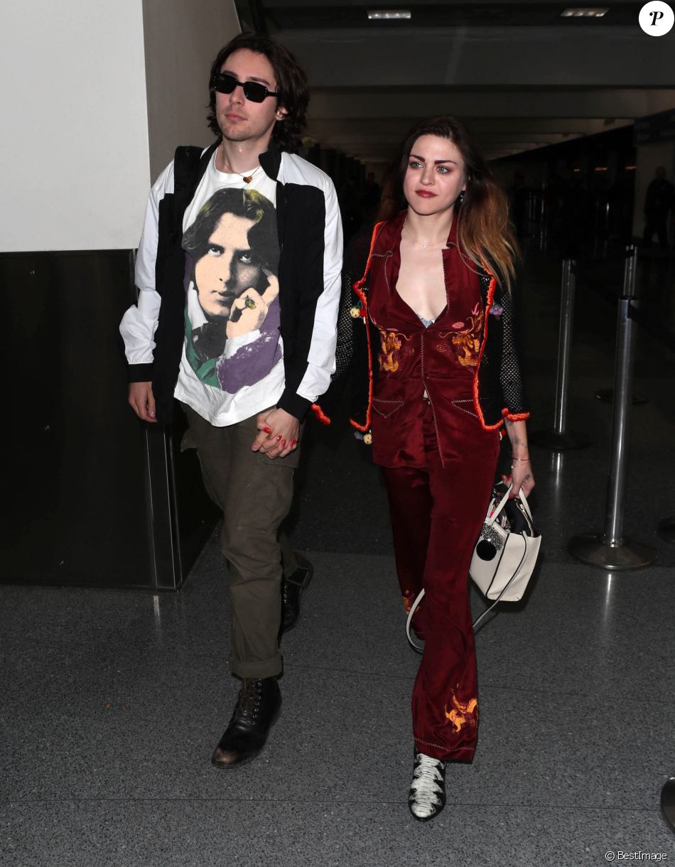 Frances Bean Cobain (fille de Kurt Cobain et de Courtney Love) et son ...