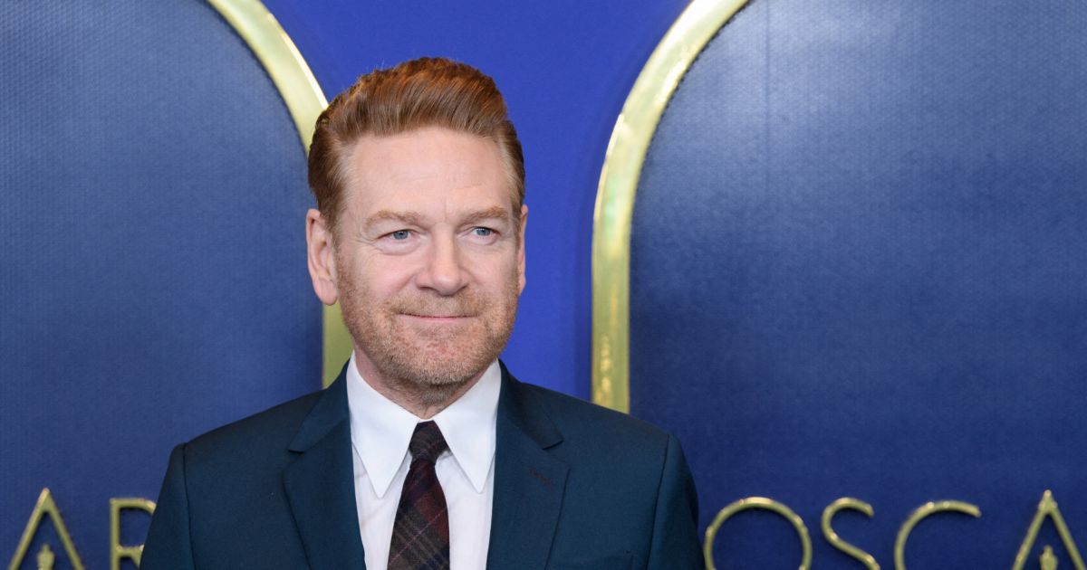 Kenneth Branagh au photocall du dîner des nominés de la 94ème édition ...