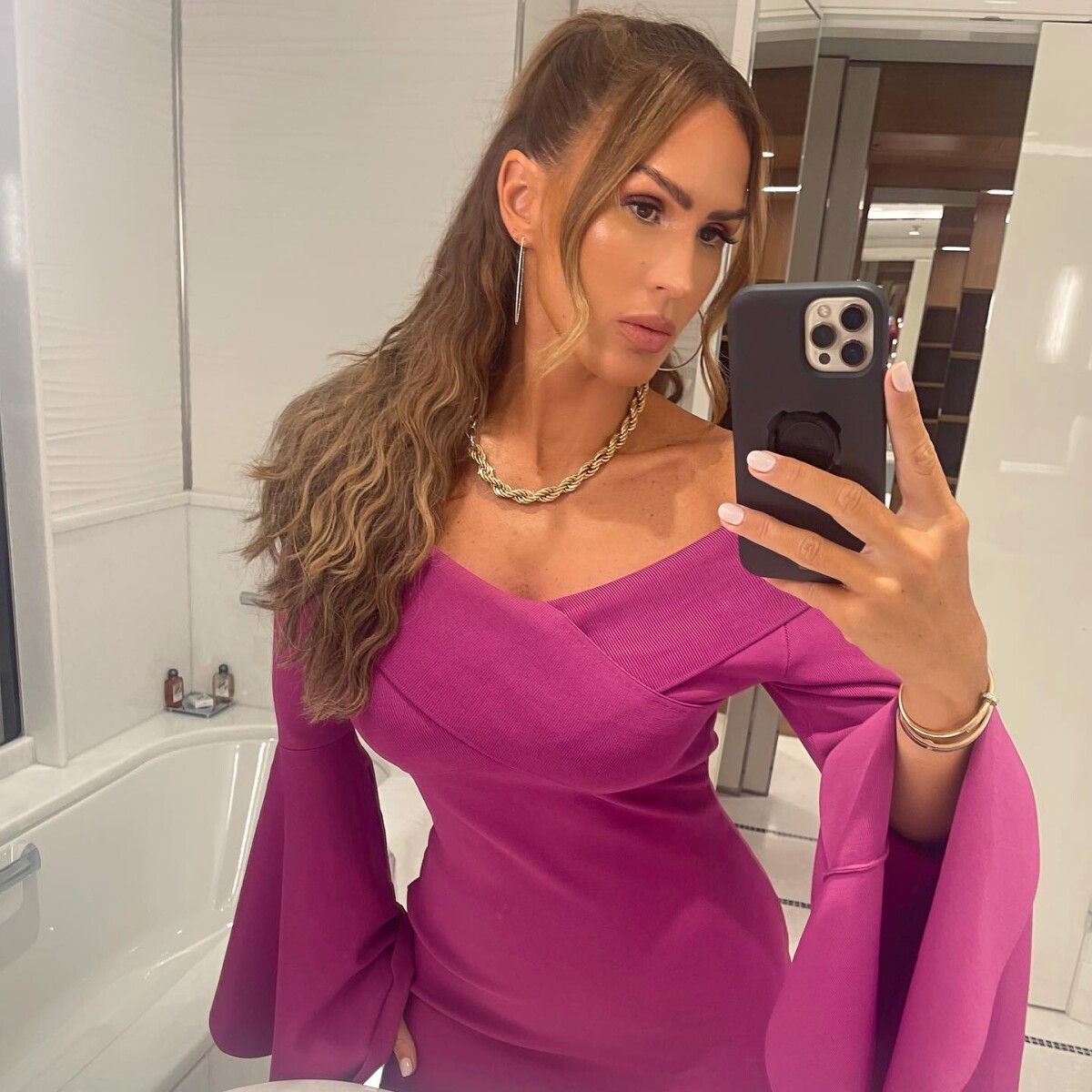 Photo : Vitaa sur Instagram. - Purepeople