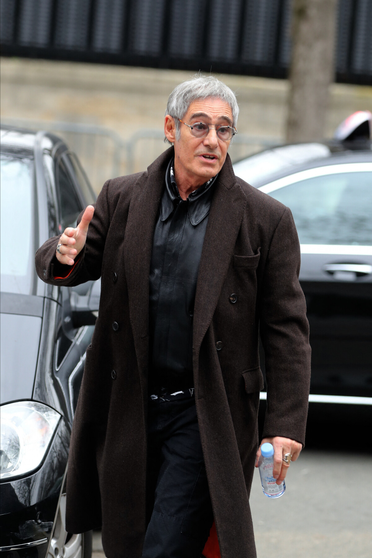 Photo : Gérard Lanvin arrive à l'enregistrement de l'émission "Vivement ...