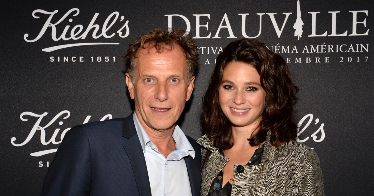 Exclusif - Charles Berling et Pauline Cheviller lors de la soirée au ...