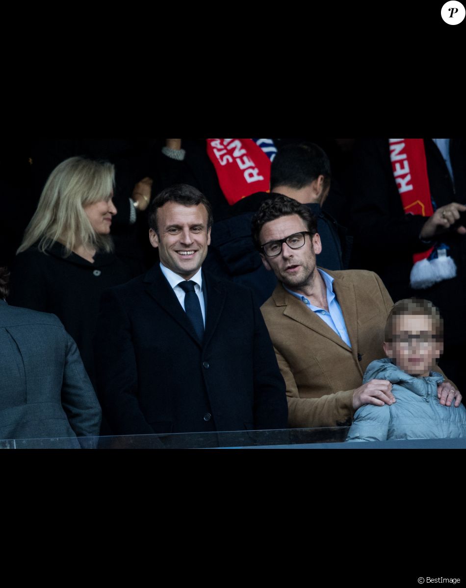 Emmanuel Macron : émouvante embrassade de son frère Laurent, son sosie ...