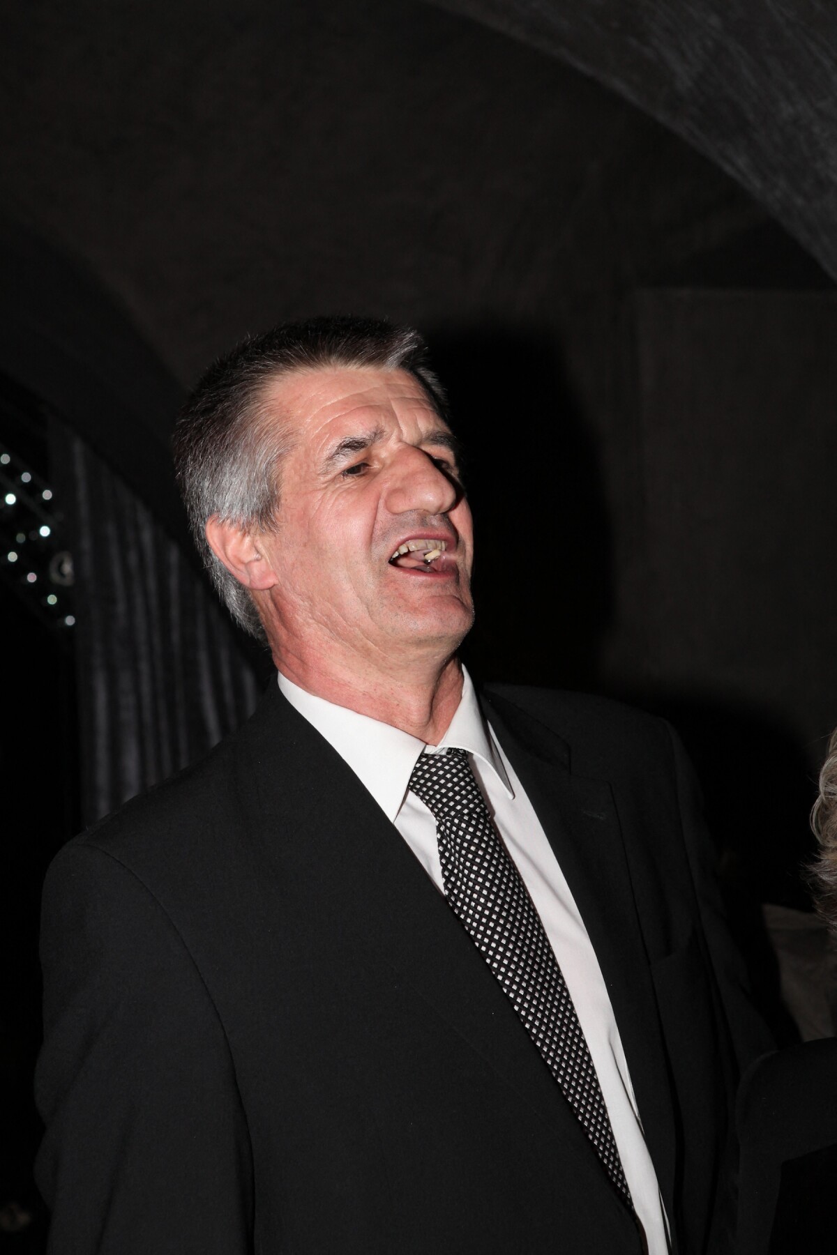Photo : Exclusif - Jean Lassalle chez Castel pour la remise des prix ...