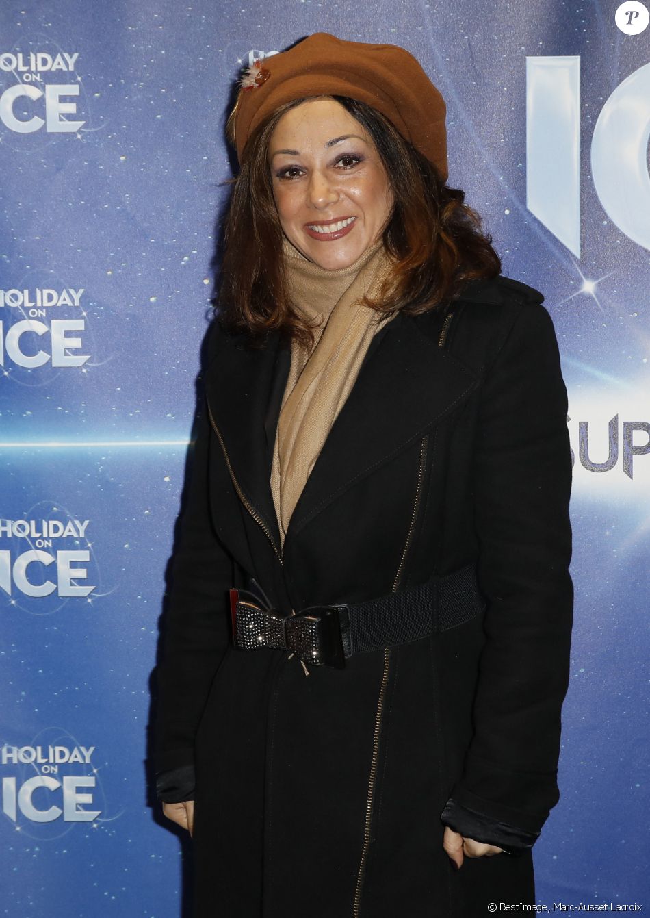 Exclusif - Sarah Abitbol - People au photocall du nouveau spectacle ...