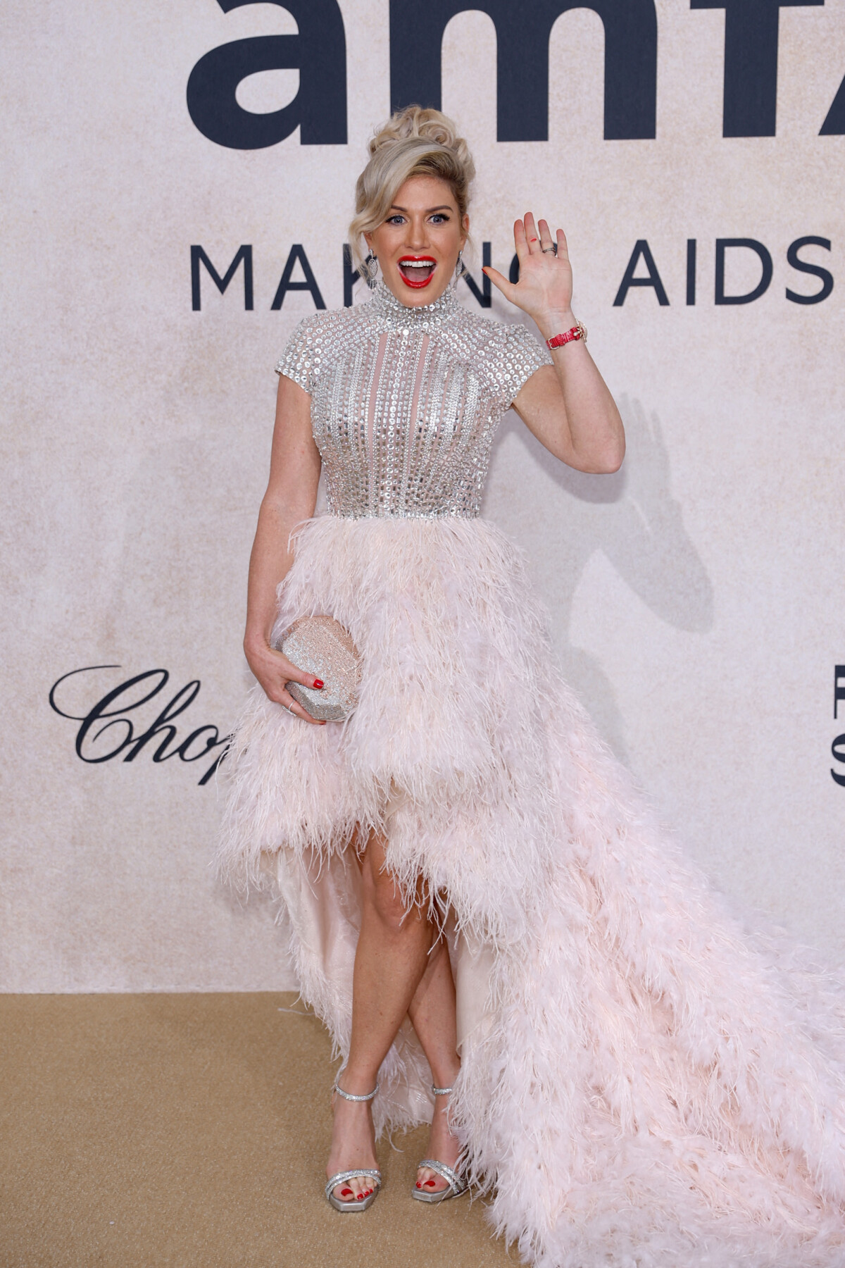 Photo : Hofit Golan - Photocall du gala de l'AmFar 2022 à l'Hôtel du ...
