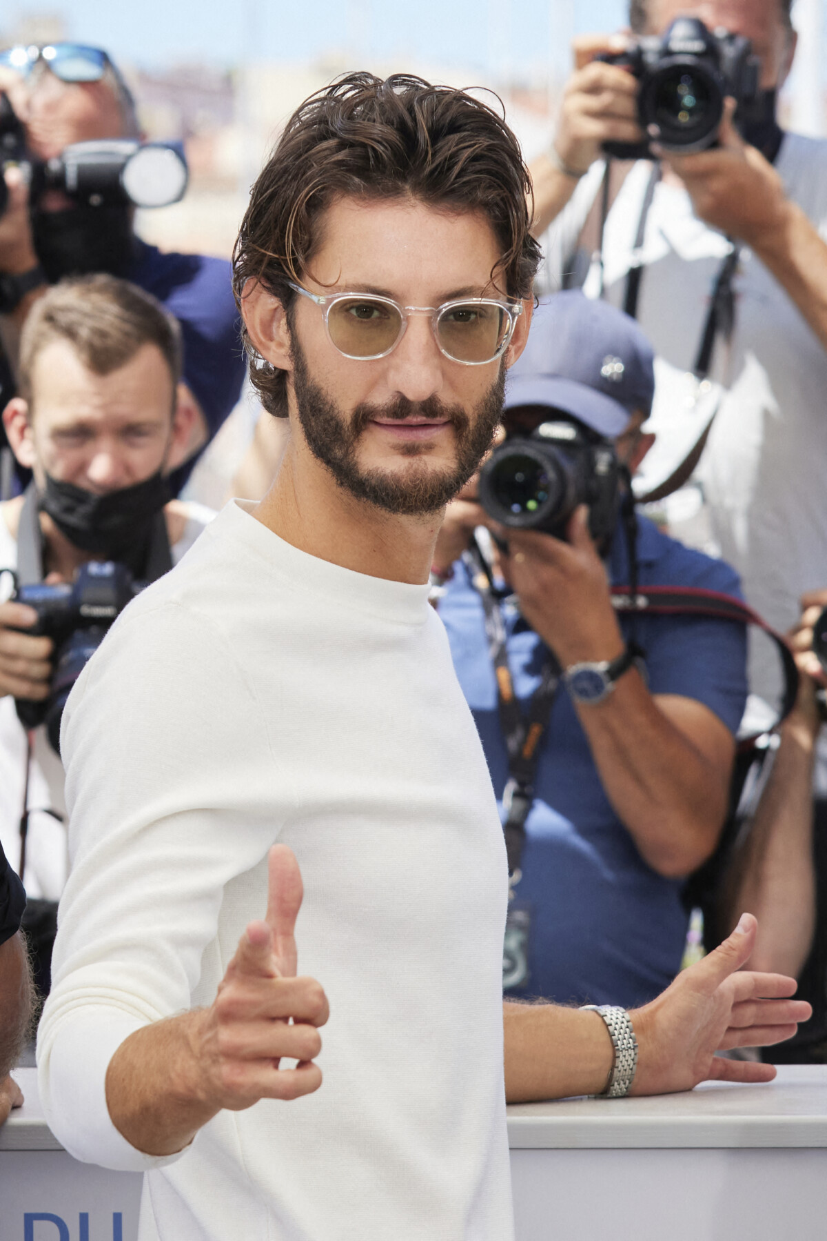 Photo : Pierre Niney au photocall du film "Oss 117 : Alerte Rouge En ...