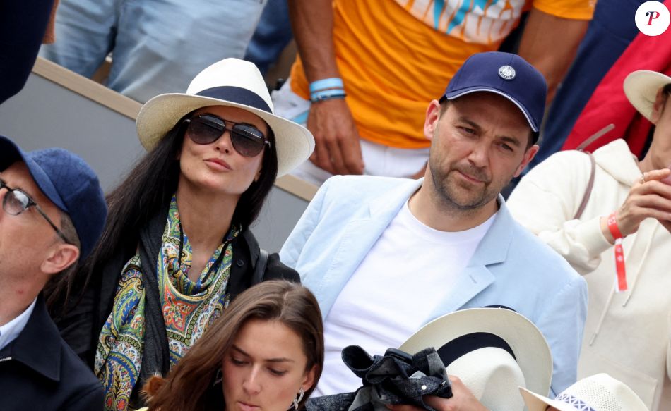 Demi Moore Et Son Compagnon Daniel Humm Dans Les Tribunes Lors Des Internationaux De France De
