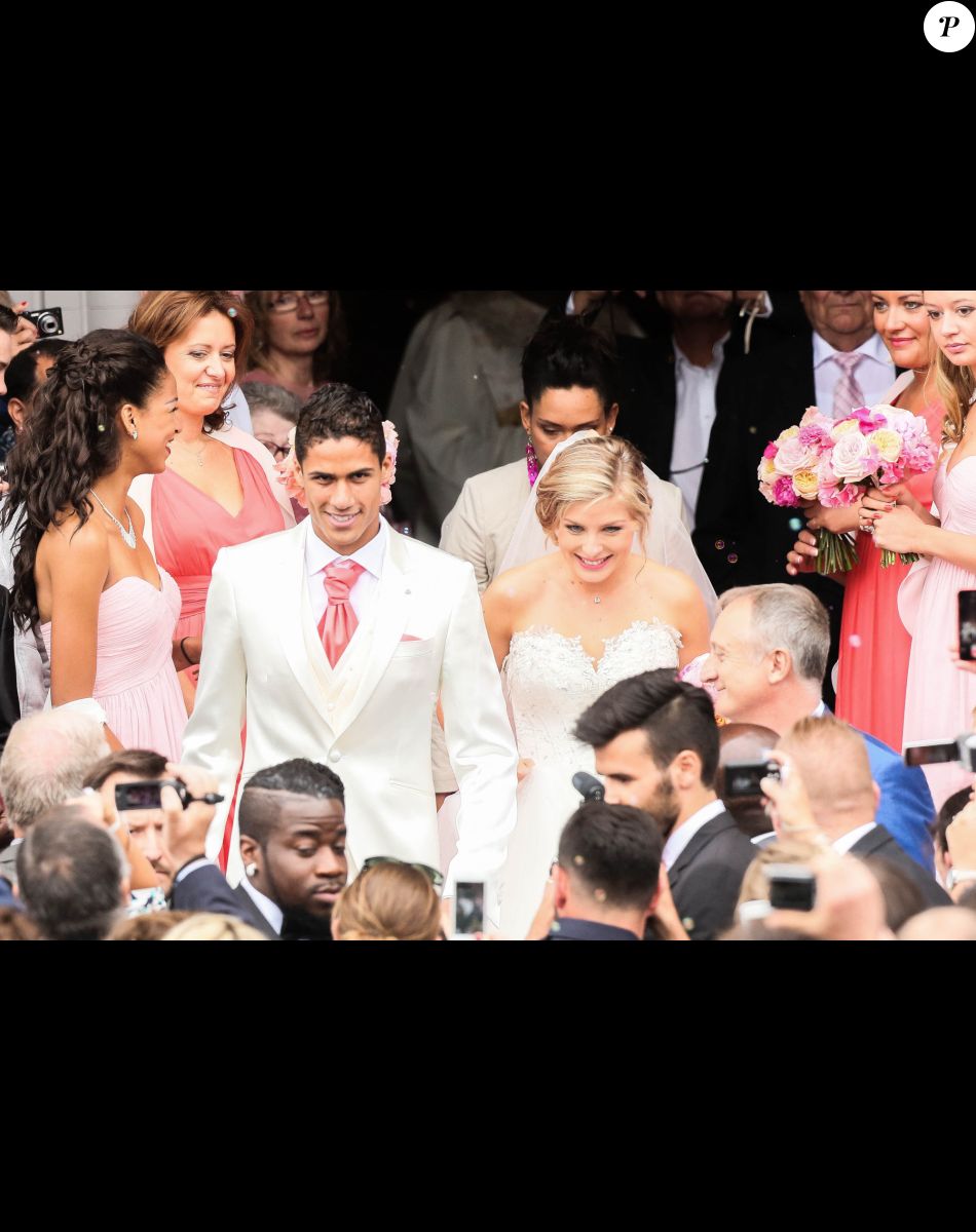Raphaël Varane célèbre 7 ans de mariage avec la belle Camille Tytgat ...