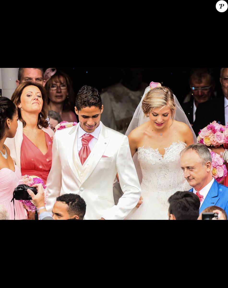 Raphaël Varane célèbre 7 ans de mariage avec la belle Camille Tytgat ...