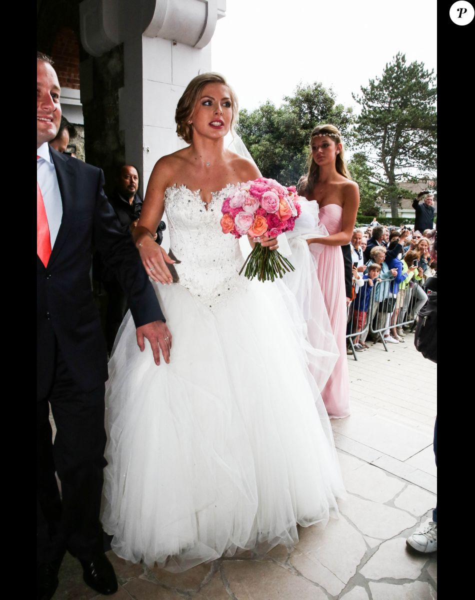 Raphaël Varane célèbre 7 ans de mariage avec la belle Camille Tytgat ...