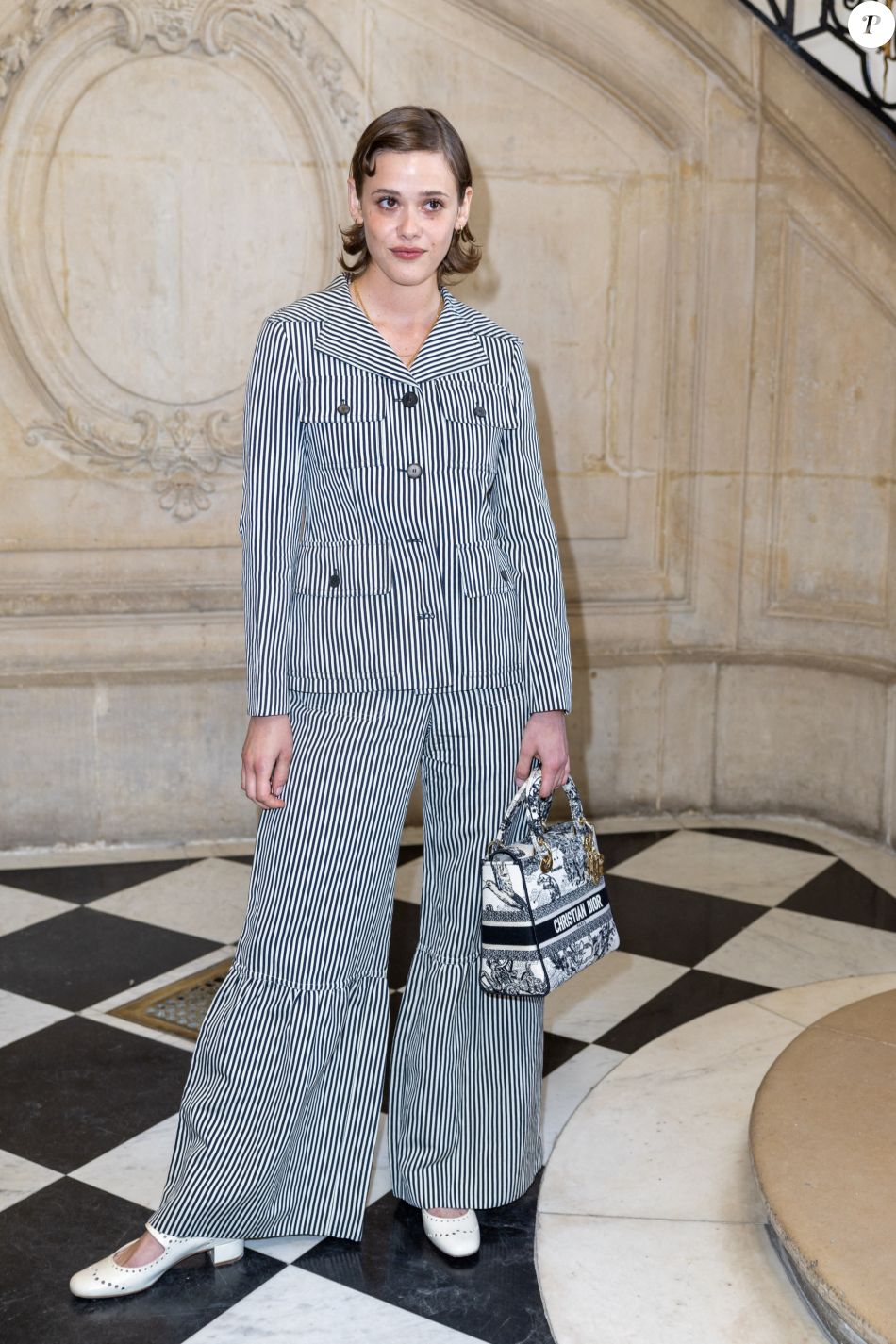 Mathilde Warnier au photocall du défilé de mode Haute-Couture automne ...