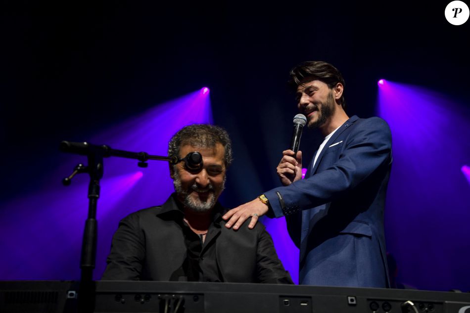 Exclusif - Daniel Levi et son fils Abel - Daniel Levi en concert dans ...