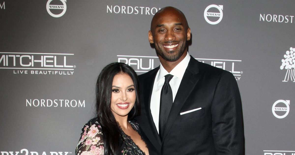 Kobe Bryant et sa femme Vanessa Laine Bryant - Les célébrités posent ...