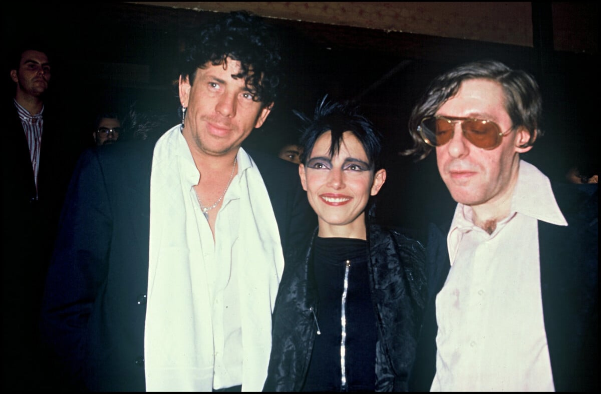 Photo : Archives - Jeanne Mas reçoit un disque de platine avec Alain ...