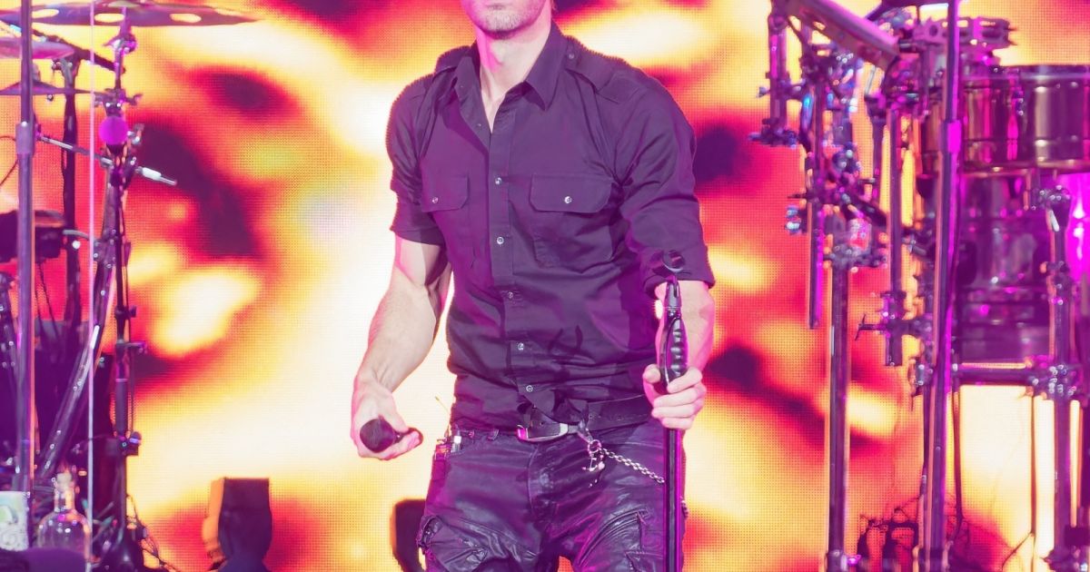 Enrique Iglesias - Ricky Martin et Enrique Iglesias électrisent la ...