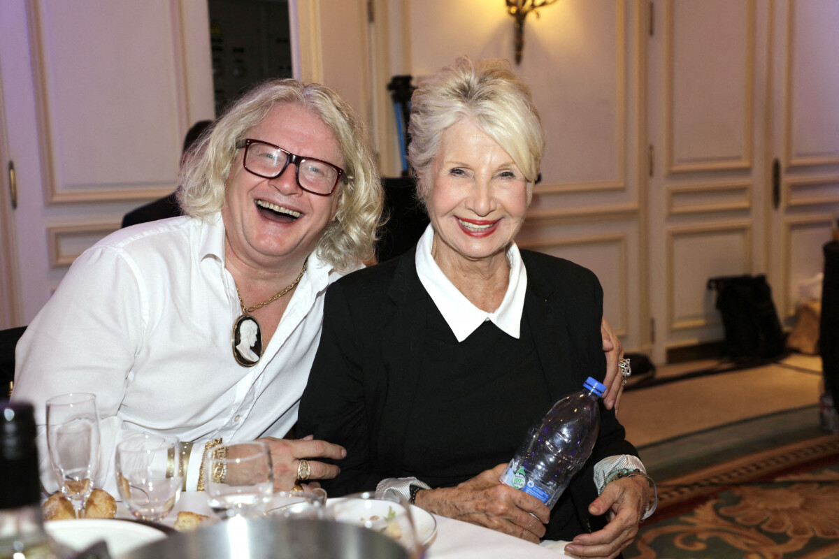 Photo : Pierre-Jean Chalençon, Danièle Gilbert - L'association ...