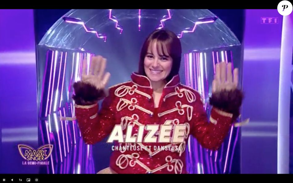 Alizée est le singe dans Mask Singer. - Purepeople