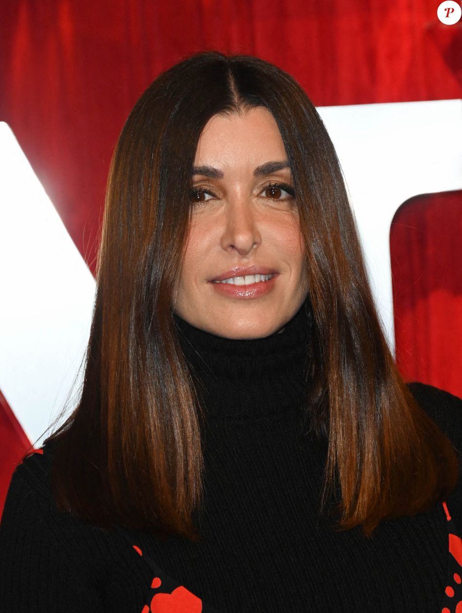 Jenifer Bartoli à l'avant-première du film d'animation Tous en scène 2 ...