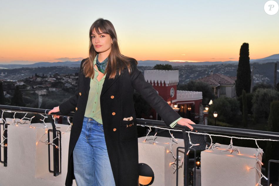 Exclusif - Clara Luciani en concert très privé organisé par la radio ...