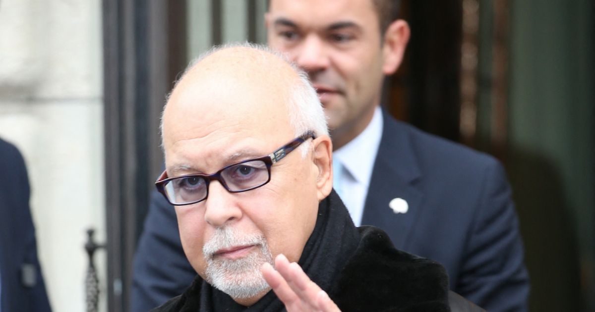 Rene Angelil - Celine Dion et Rene Angelil quittent l'hotel Royal ...