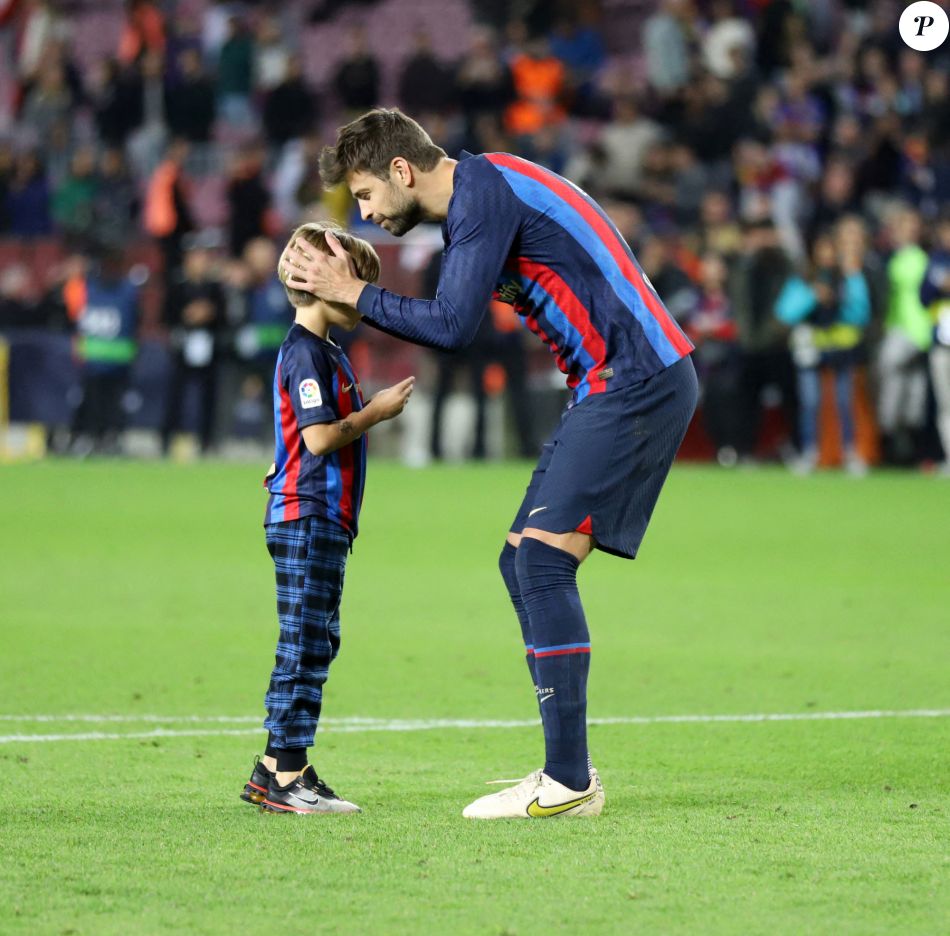 Gérard Piqué joue son dernier match au FC Barcelone, avant sa retraite ...