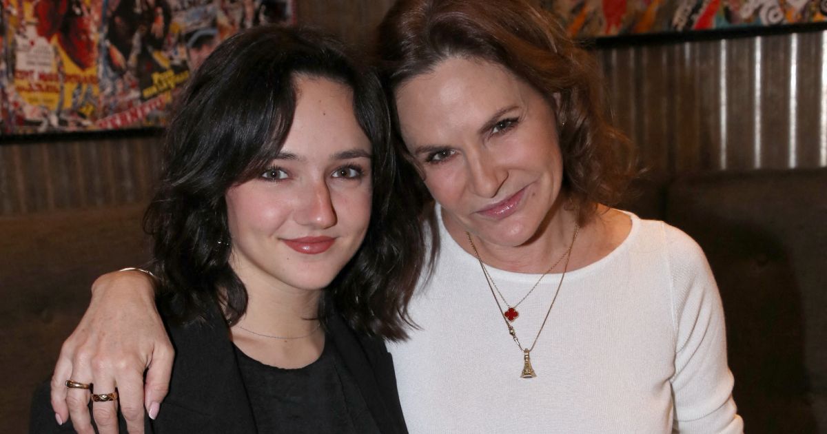 Exclusif - Anne Mondy (fille de Pierre Mondy) et sa fille Louna Mondy ...