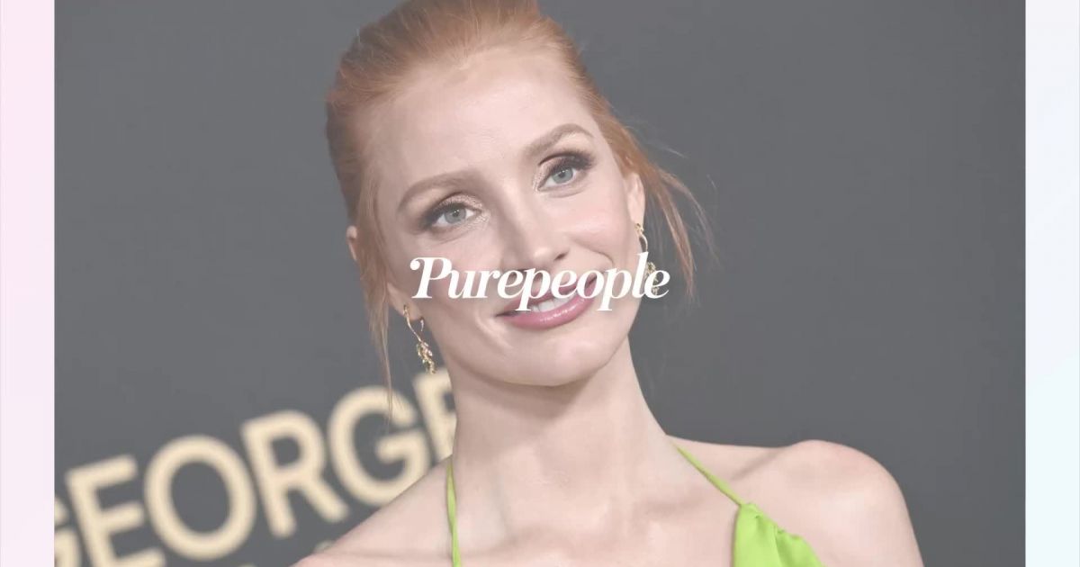 Jessica Chastain dévoile son dos sublime dans une robe au décolleté ...