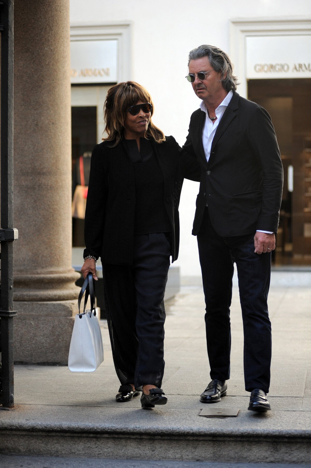 Photo : Tina Turner et son mari Erwin Bach sortent d'une boutique ...