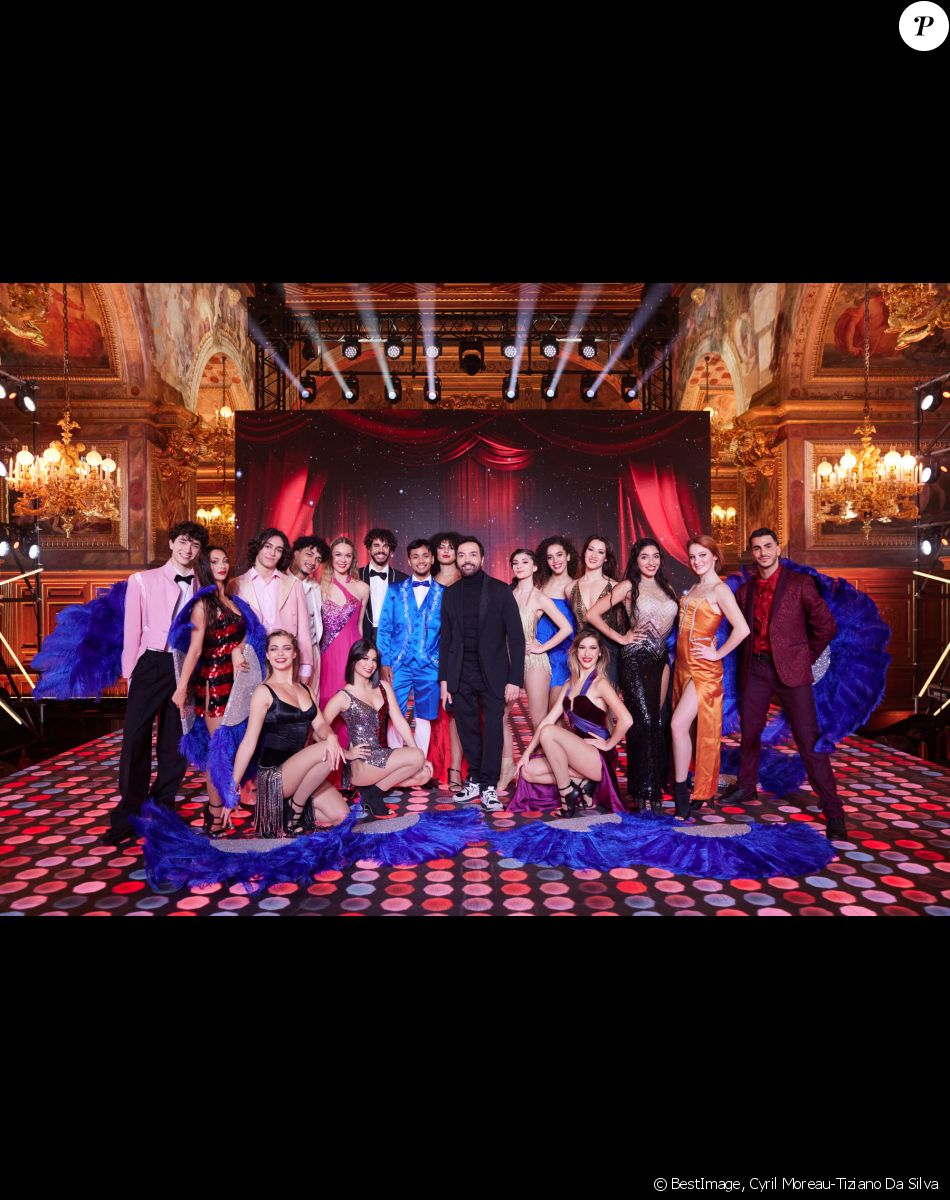 Ofenbach enflamme le château de Fontainebleau lors d'un feu d'artifice incroyable : le diaporama ...