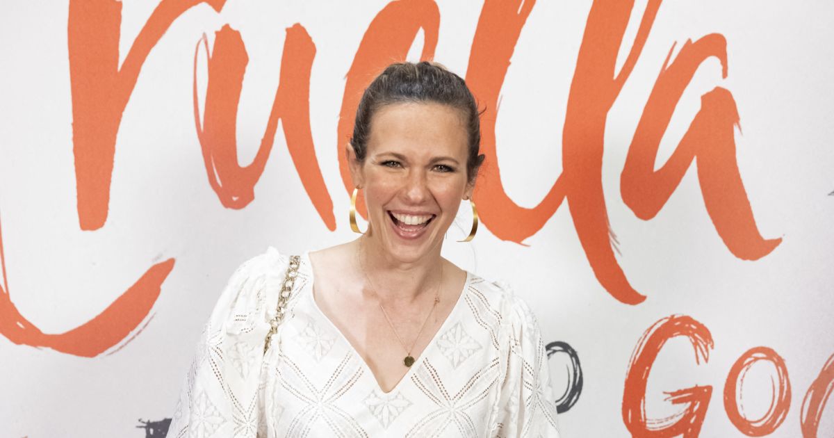 Lorie (Laure Pester) - Avant-première parisienne du film Cruella au ...