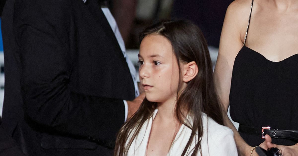 Charlotte Gainsbourg et Yvan Attal : Leur fille Alice, ventre à l'air ...