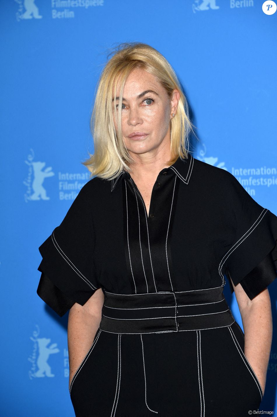 Emmanuelle Beart au photocall du film Les Passagers de la Nuit lors de ...
