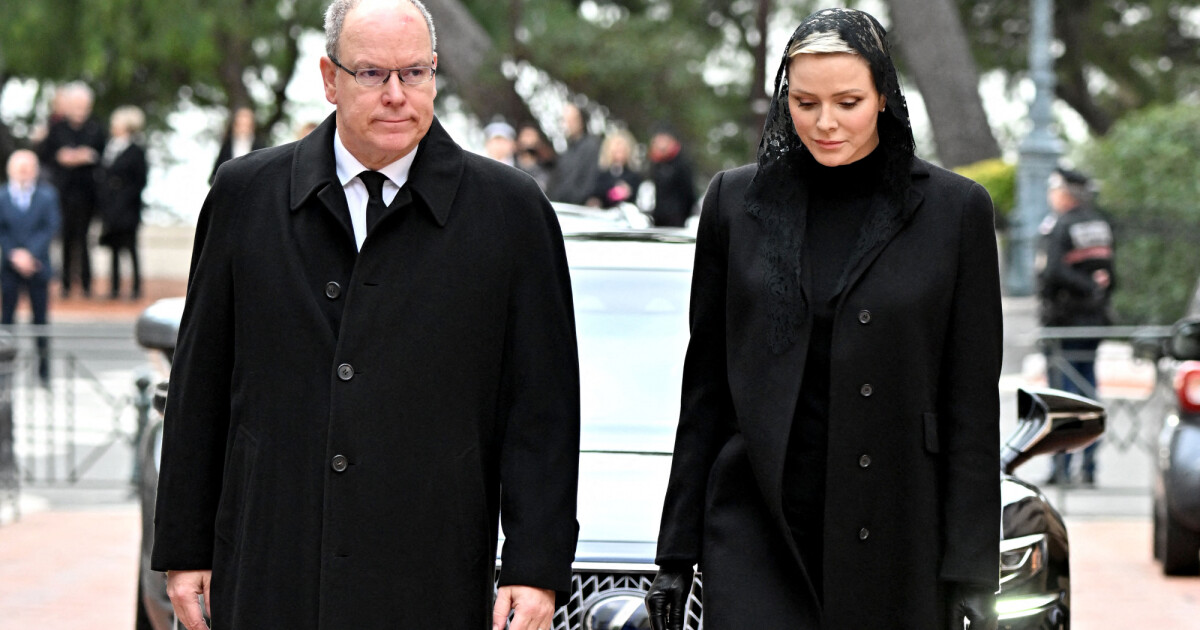 Albert et Charlène de Monaco unis pour une journée douloureuse ...
