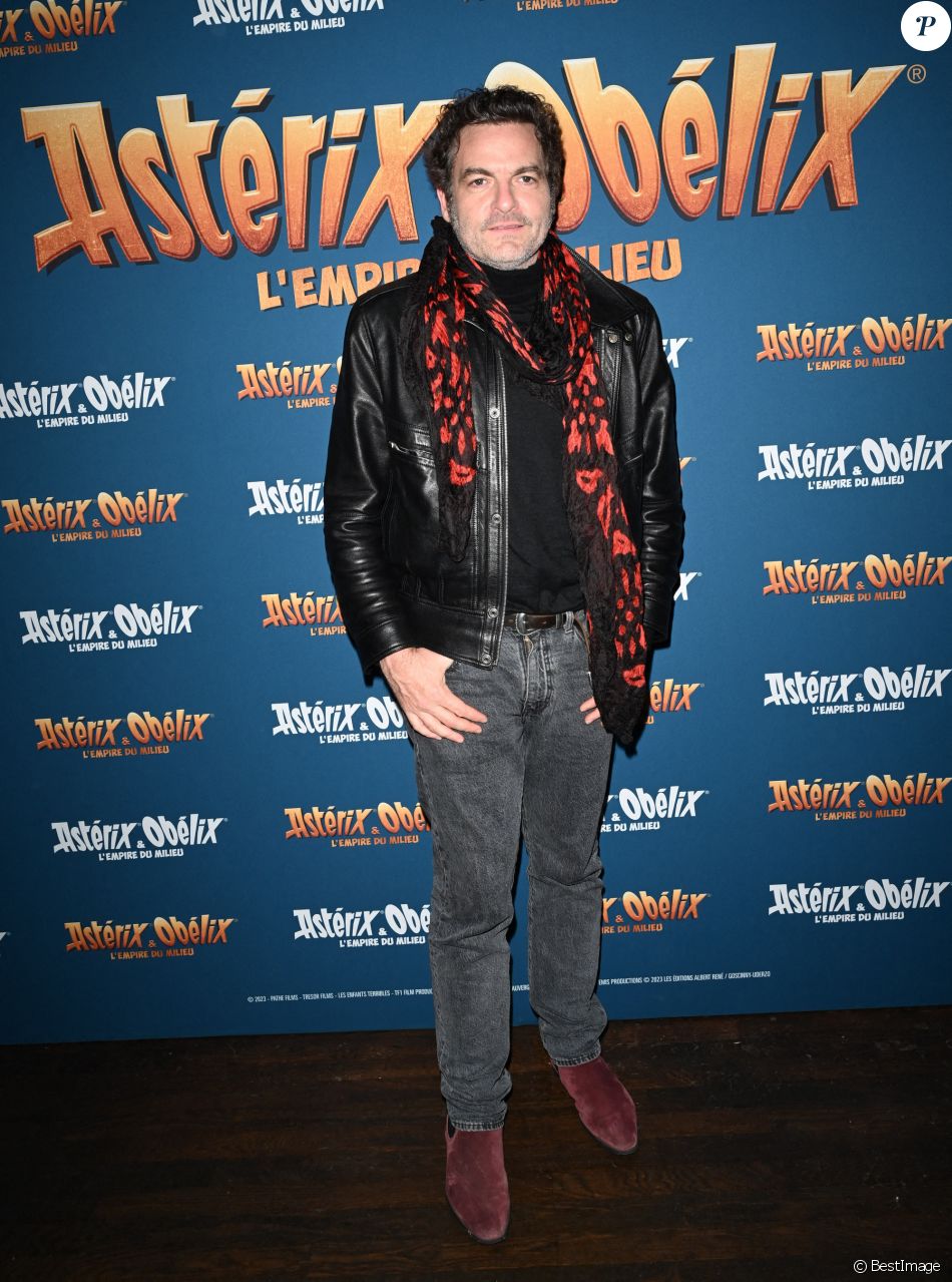 Exclusif - Matthieu Chedid, dit M - Soirée de la première du film ...