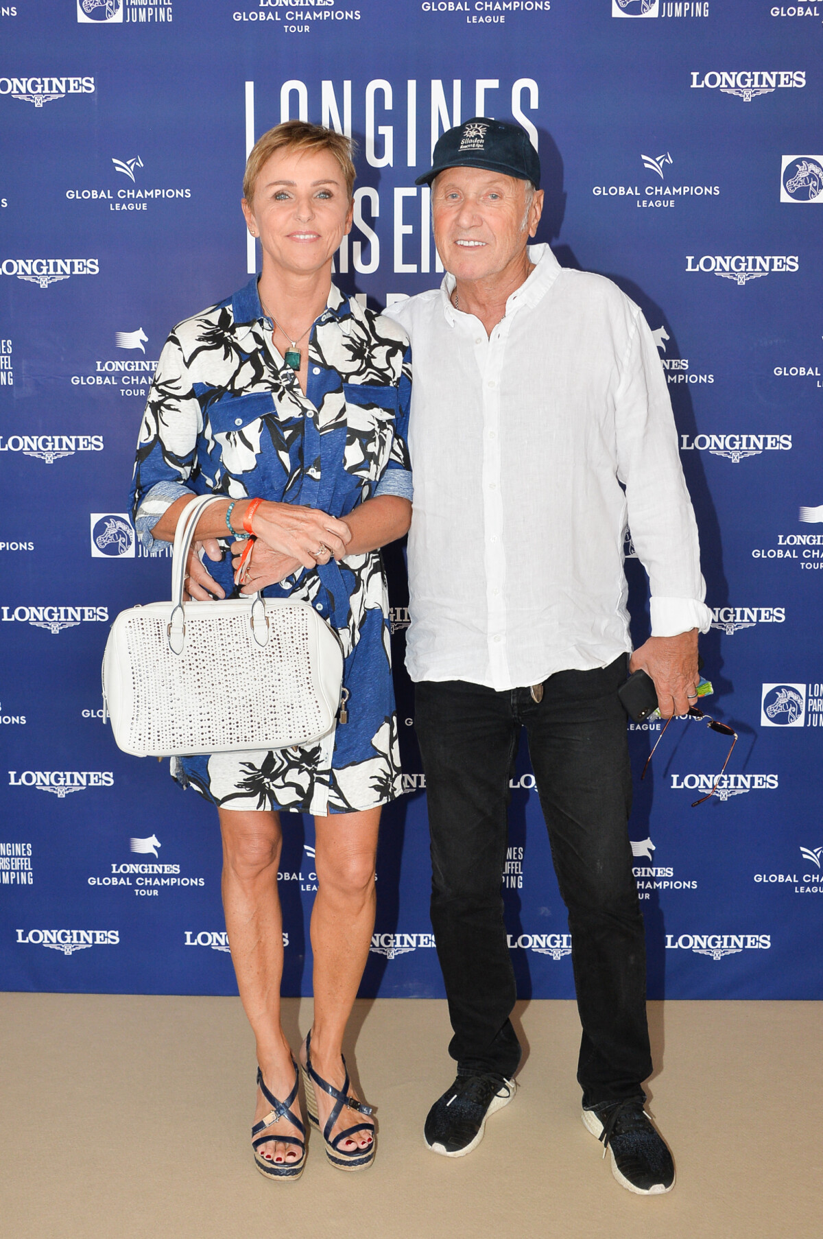 Photo : Exclusif - Yves Renier et sa femme Karin - Photocall du ...