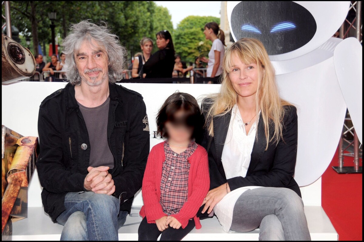 Photo : Une histoire d'amour qui s'est terminée dans la douleur, comme le confiait sans fard le ...