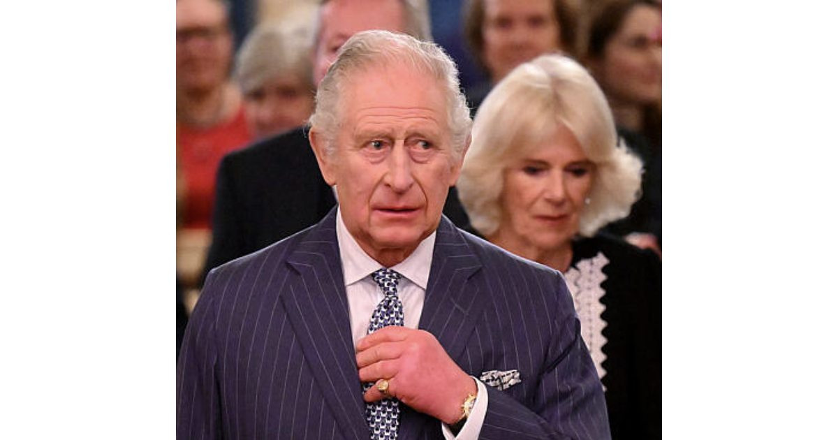 Coup de tonnerre ! La première visite de Charles III en France reportée ...