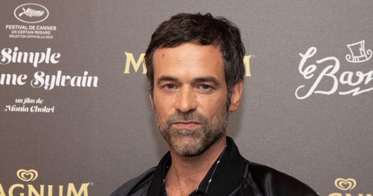 PHOTOS Romain Duris entouré de sublimes Miss France, trio chic et charme sur la plage Magnum ...