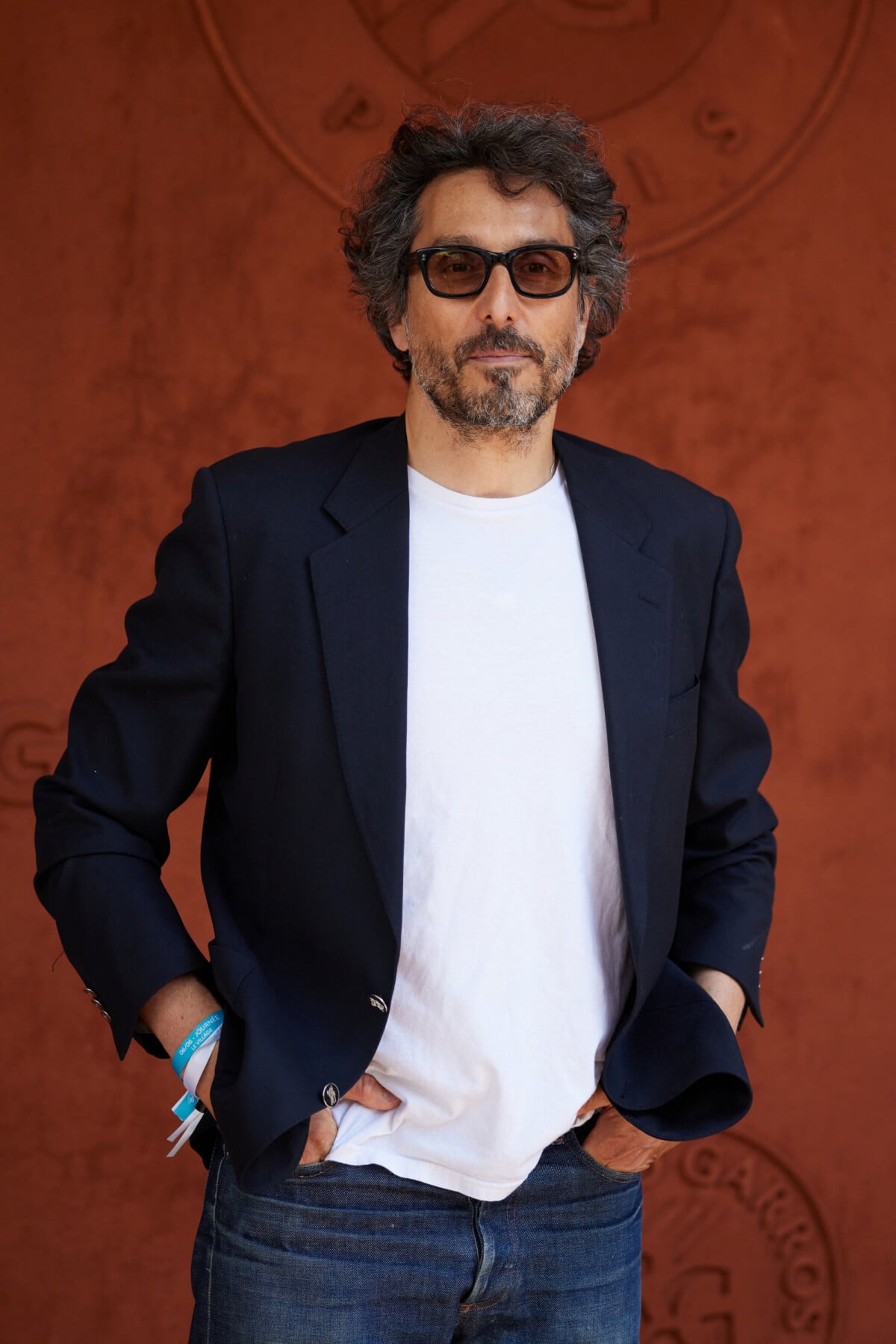 Photo : Vincent Elbaz a été aperçu au village de Roland-Garros ce mardi ...