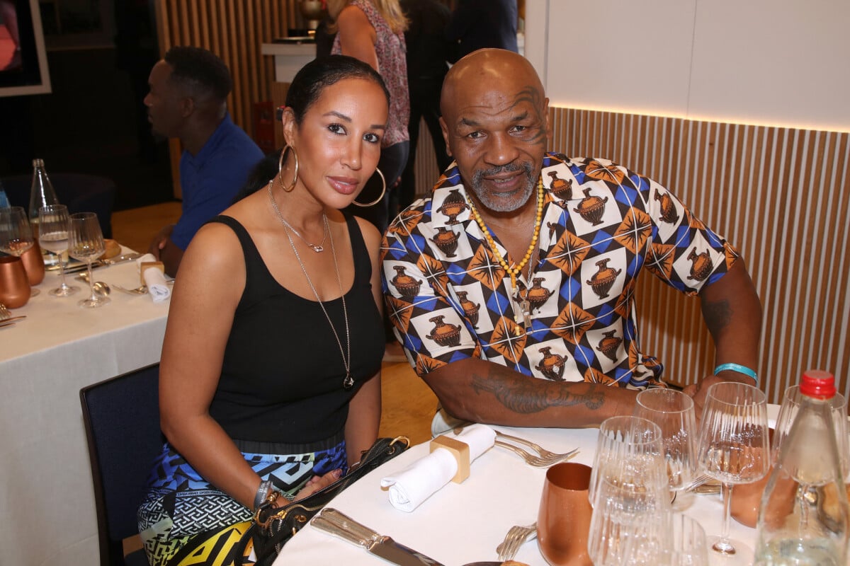 Photo : Exclusif - Mike Tyson et sa femme Lakiha Spicer - Célébrités au ...