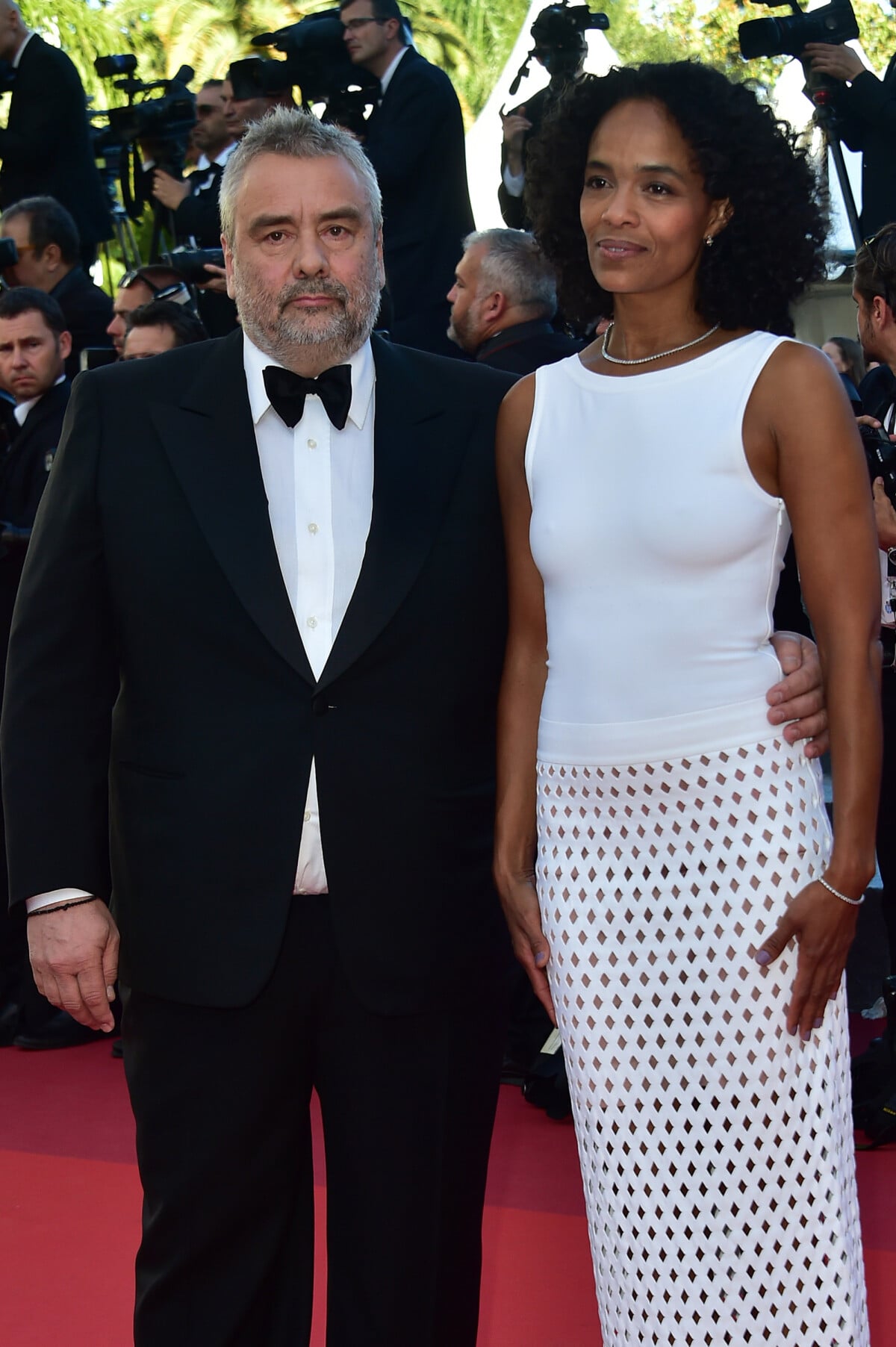 Photo : Lors du procès de Luc Besson, accusé puis inoccenté de viol, sa ...
