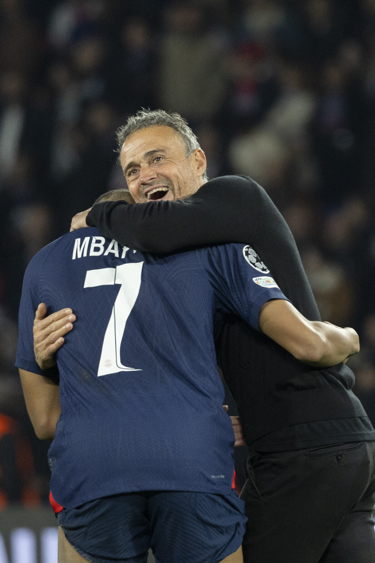 Photo : Luis Enrique et Kylian Mbappé - People dans les tribunes lors ...
