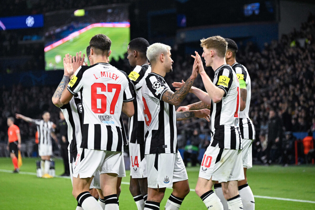 Photo : Alexander Isak ( 14 - Newcastle ) Match de Ligue Des Champions 2023 (LDC) "PSG ...