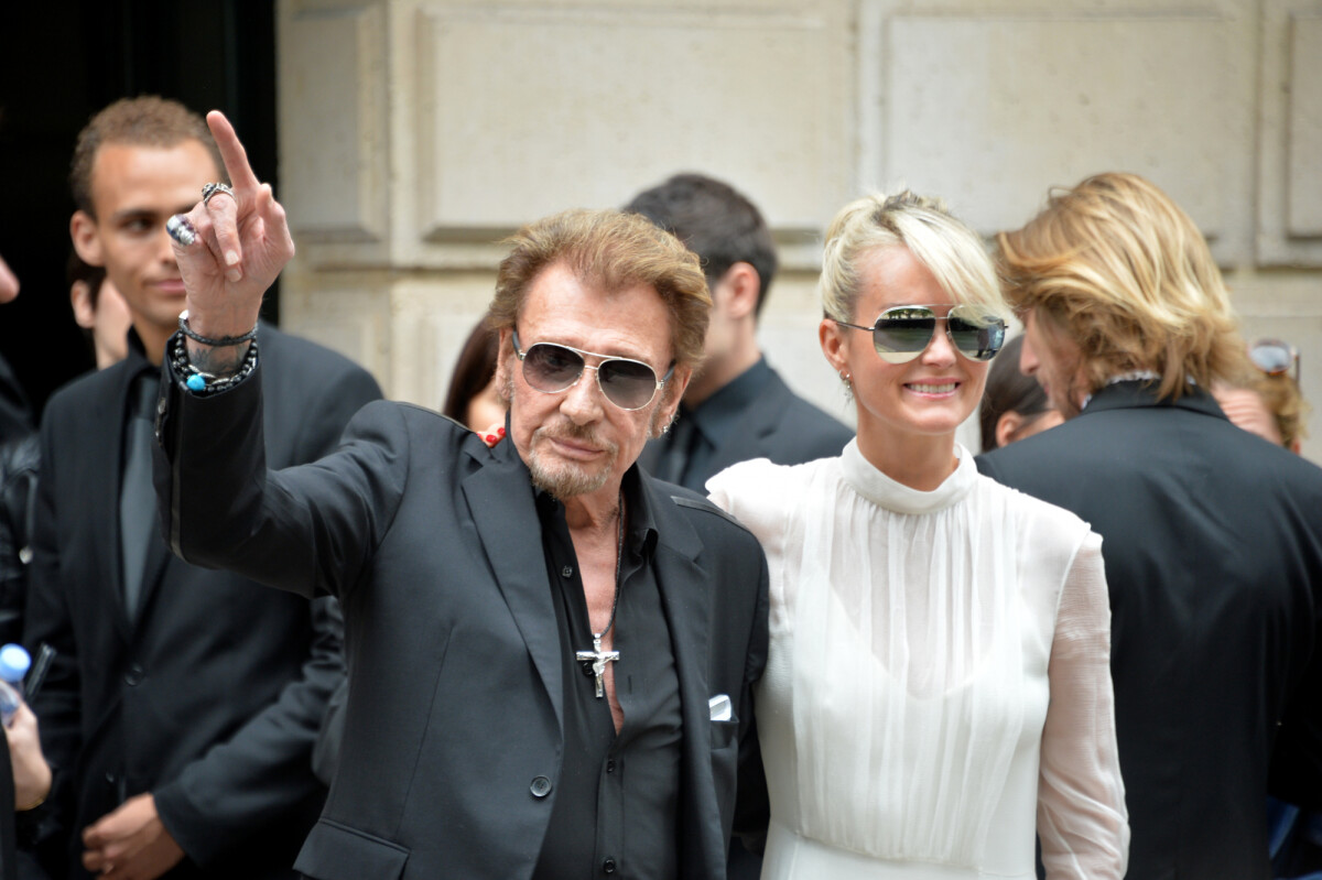 Photo : Johnny Hallyday et sa femme Laeticia - Sorties du défilé de ...
