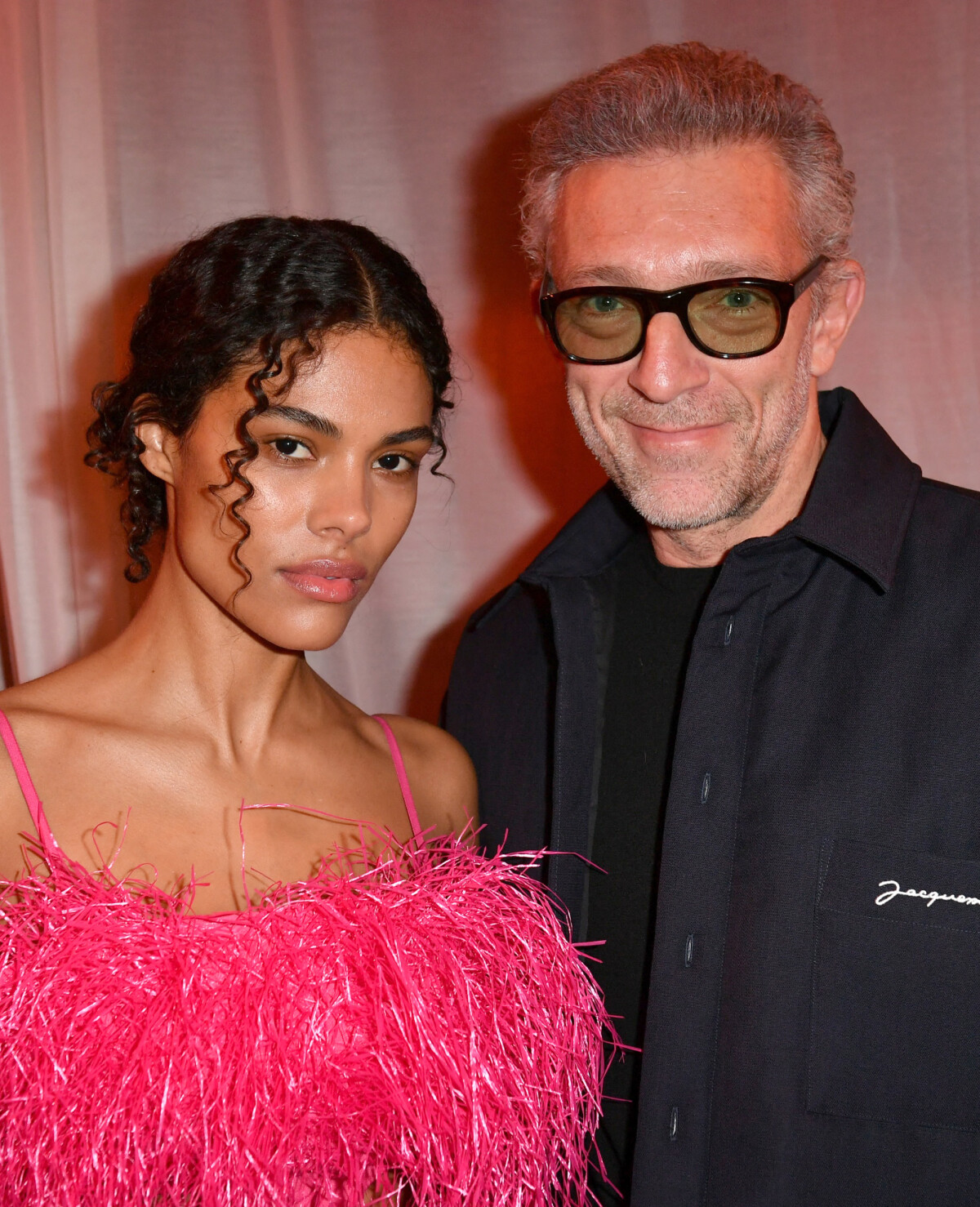 Photo : Vincent Cassel et Tina Kunakey - Photocall en front row du ...