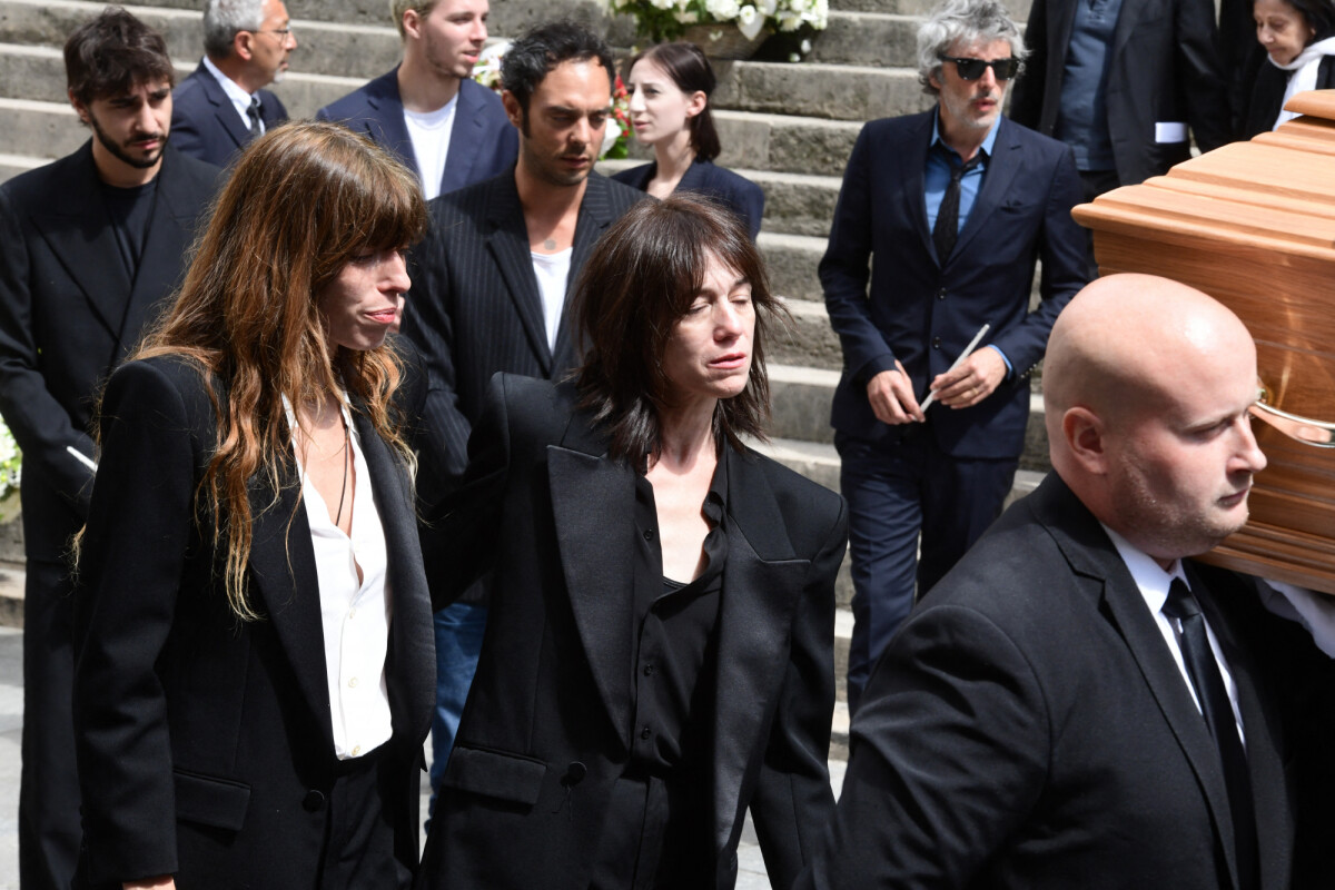 Photo : Grande absente de cette réunion de famille, Lou Doillon. La ...